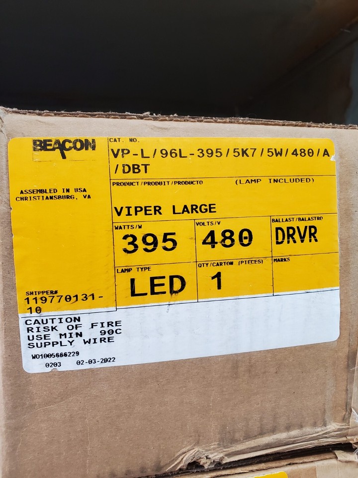 Hubbell Lighting Beacon Lg Viper Luminaire LED 395W 480V Parking ...