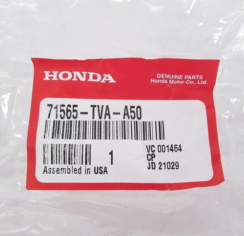 Genuine OEM Honda 71565-TVA-A50 Driver Rear Bumper Molding Assy 2018 ...