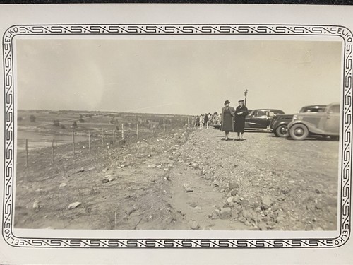 Denison Texas TX 1939 Women Near Dam Oklahoma OK Antique Snapshot Photo ...