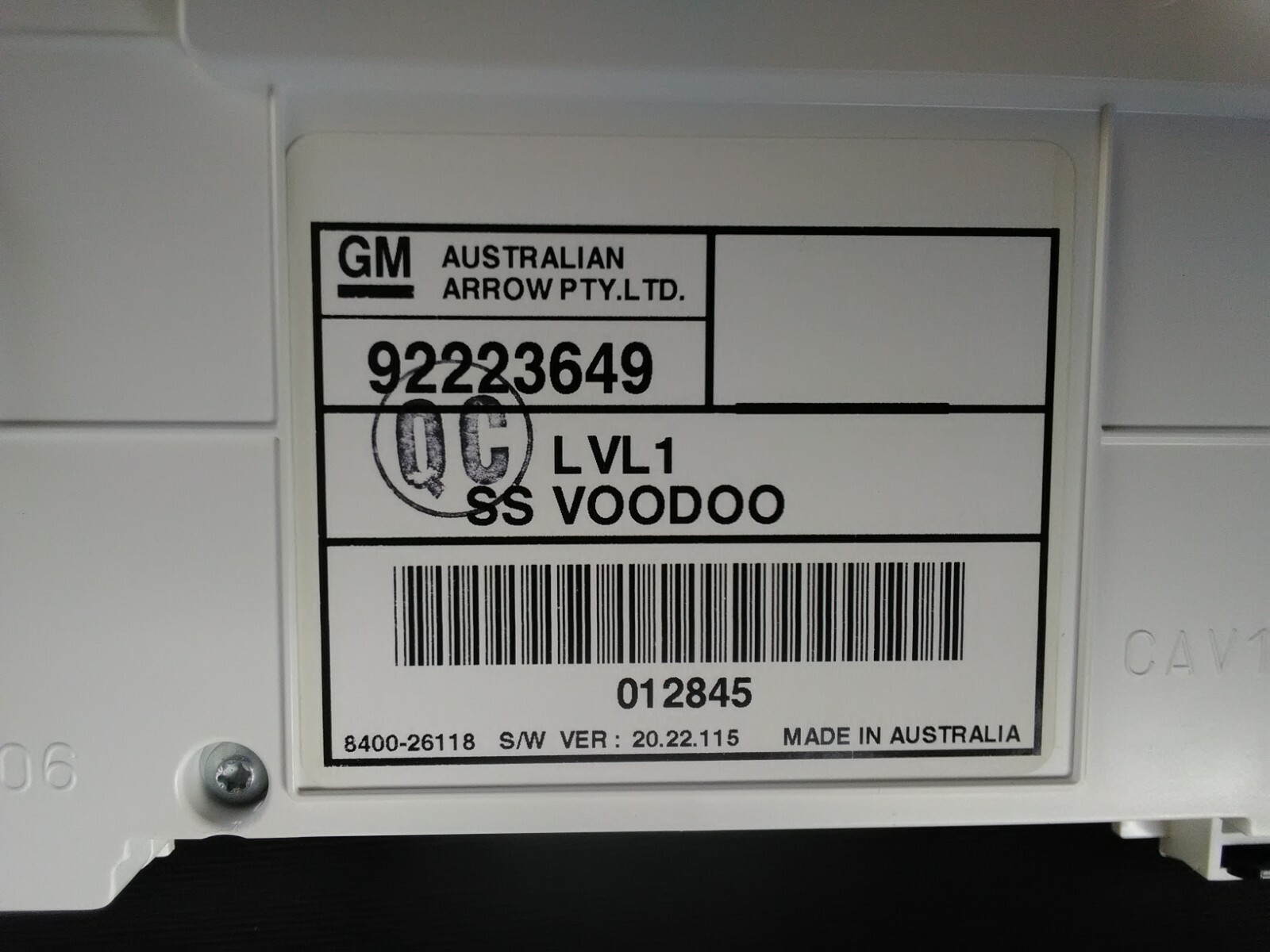 Holden ve ss dash cluster genuine nos voodoo blue V8 Commodore | eBay ...