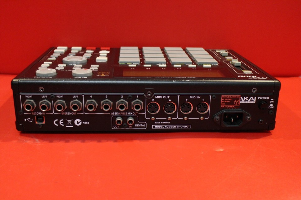 USED AKAI MPC 1000 Black Music Production Center U2352 240725 | eBay