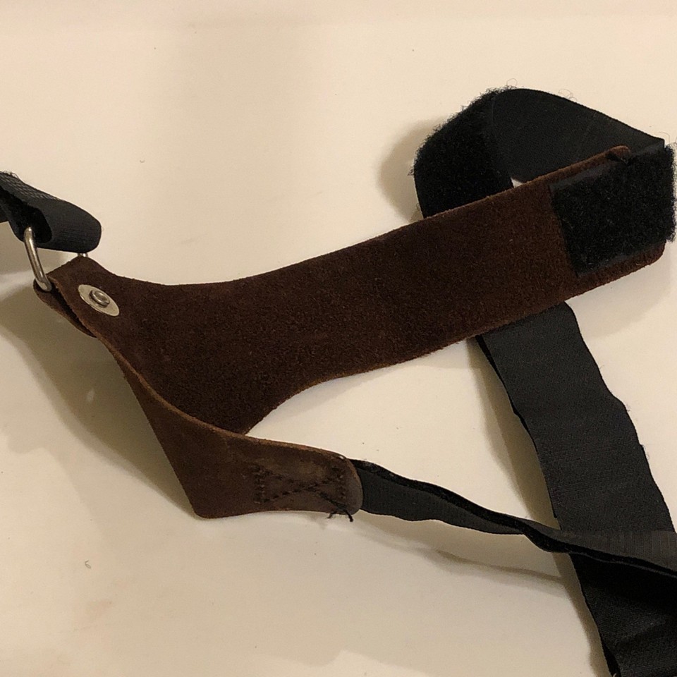 Rogers Leather Shoulder Holster Medium Revolver Ammo Pouch | eBay