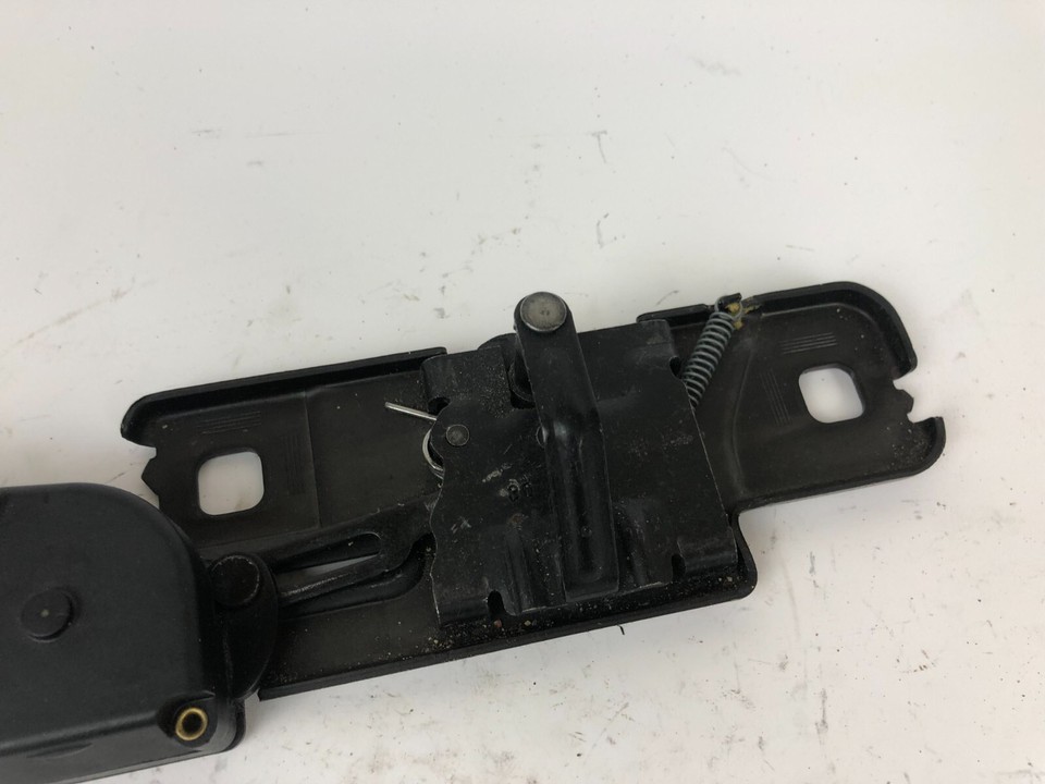 Audi Q5 8R Trunk Tailgate Liftgate Lock Latch Striker Motor 4F9827383E ...
