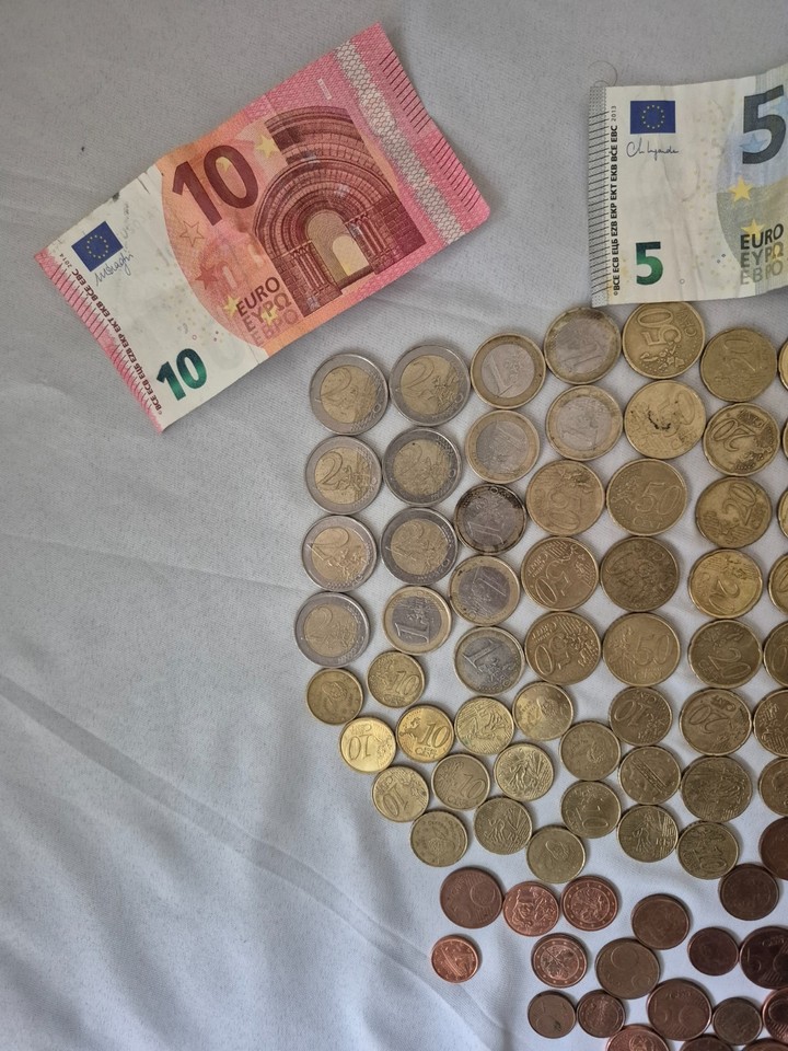 Banknotes and coins. Leftover Holiday Travel Money. 47,66 EUROS. | eBay UK