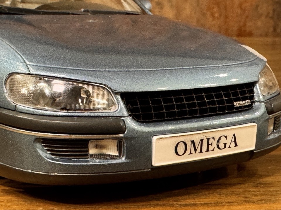 1:18 Tuning Grill Opel Omega Steinmetz Zubehör Kühlergrill Front Gitter ...