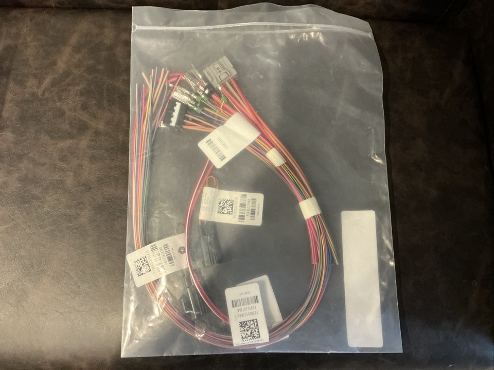 RAM AUX SWITCH/UPFITTER WIRING KIT Ram 2500-3500 | eBay