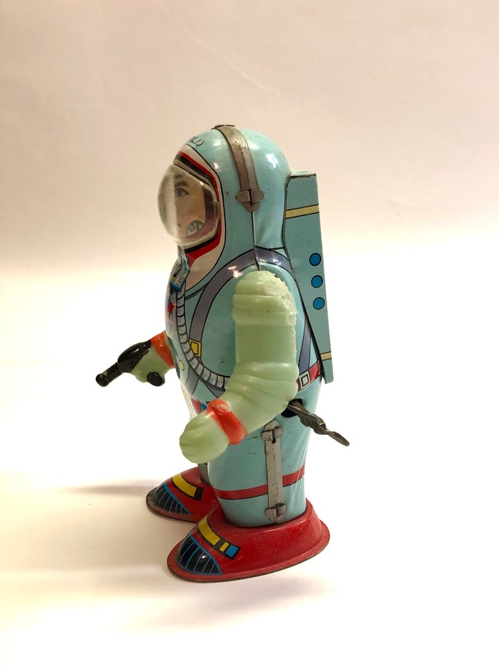 C.1960s Shudo Mechanical Walking Astronaut with Gun Apollo NASA Space ...