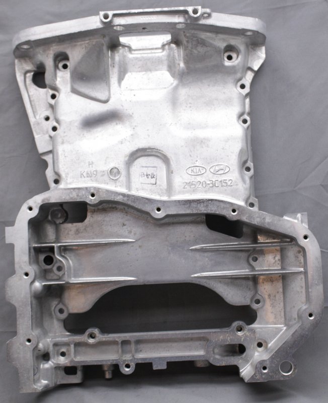 OEM Hyundai Santa Fe Oil Pan 21520-3C152 | eBay