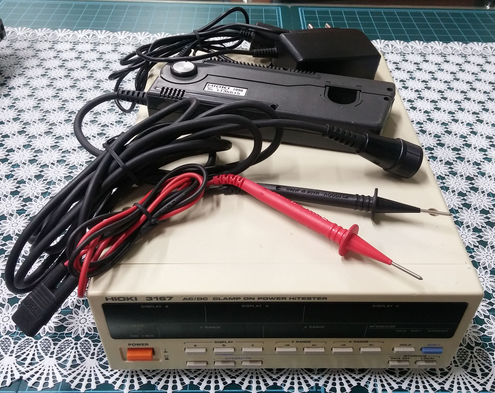 Hioki 3167 AC/DC Clamp on Power HiTester w/ Hioki 9277 Universal Clamp ...