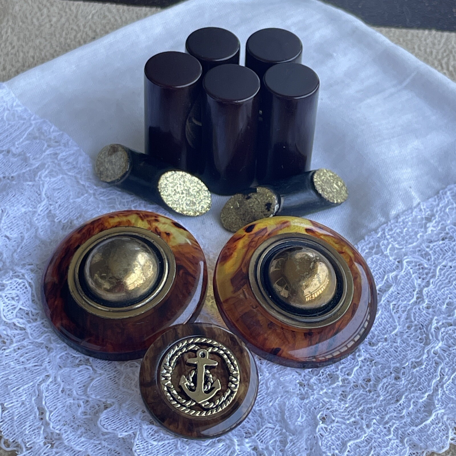 Vintage LOT Of Bakelite & Catalin Plastic Decorative Buttons | eBay