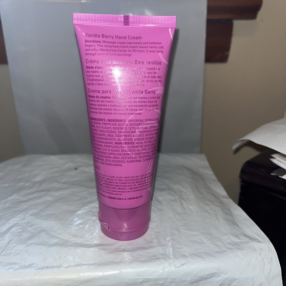 Mary Kay VANILLA BERRY HAND CREAM 3 oz. New, No Box | eBay