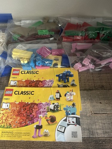 LEGO CLASSIC: Bricks and Animals 1500+ Pieces 11011 W/ Manuals complete ...