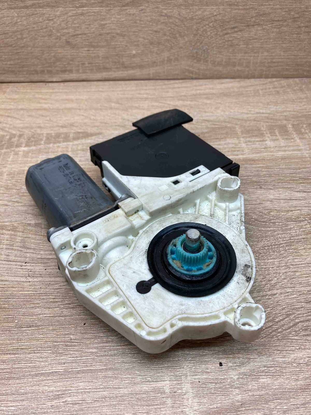 1K0959792G 1K0959701K Brose Volkswagen Passat Window Regulator Motor | eBay