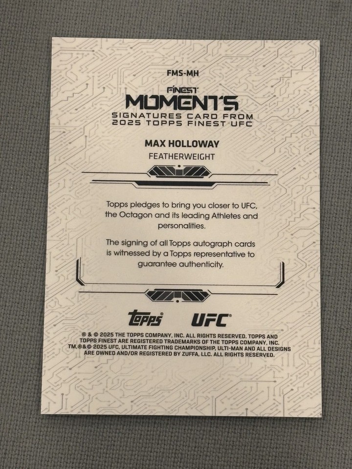 2025 Topps UFC Finest Max Holloway Moments Auto /75 | eBay