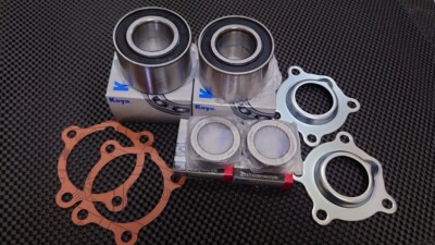 Genuine Toyota AE86 Rear Axle Bearing Kit (disc brake) with Retainer ...