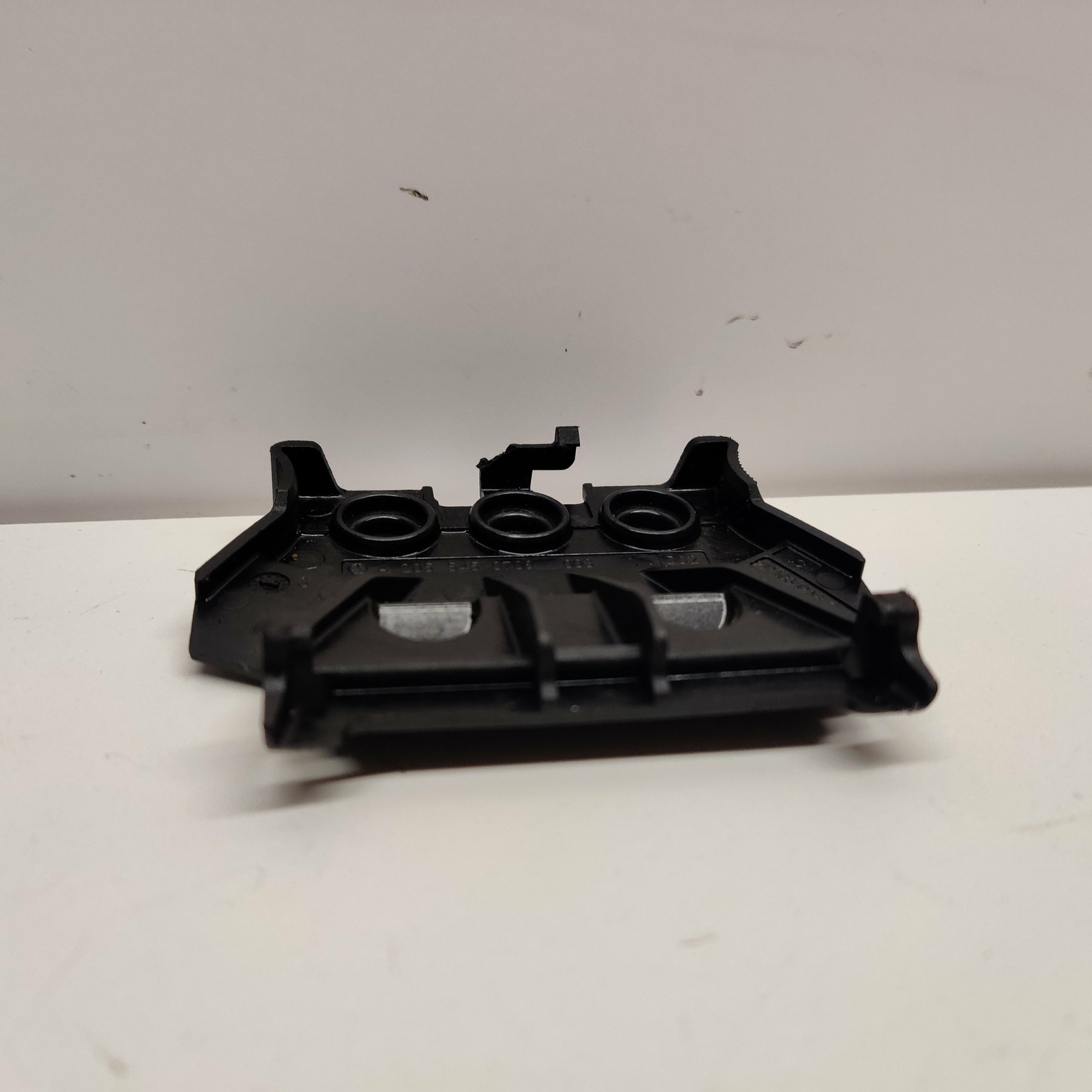 MERCEDES-BENZ C-CLASS W205 C 200 BlueTEC BUSBAR CAP Genuine a2055450700 ...