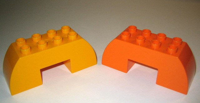 LEGO DUPLO Bulk Building Toy PURPLE CURVED 2x6x2 CUTOUT BOTTOM Brick ...