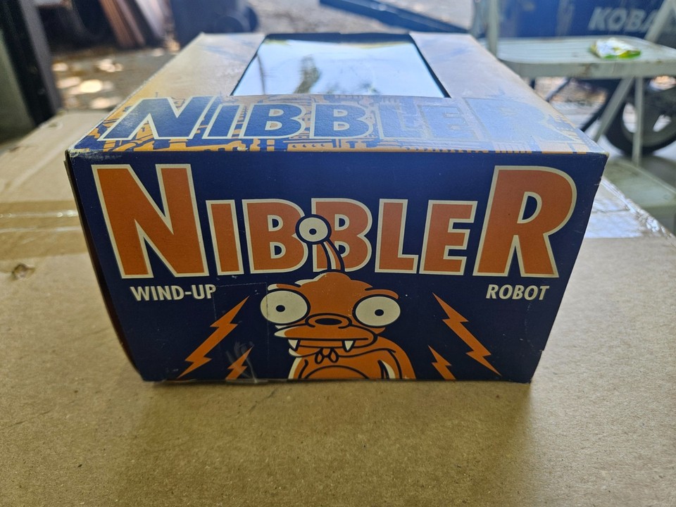 Official Futurama Nibbler Robot Action Toy 2000 Rocket USA Taped ...