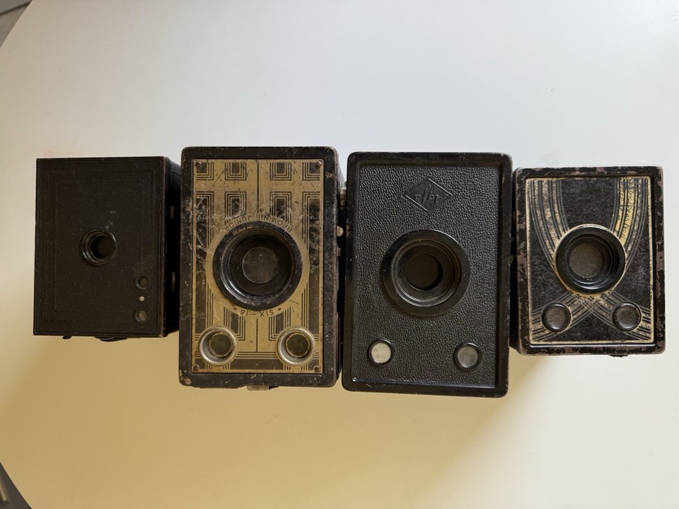 Four Vintage Box Cameras!! Untested!! Great For Parts Or Display!! | eBay