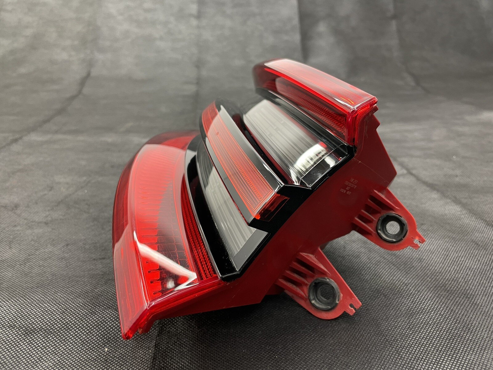 PORSCHE MACAN 95B Rear Left Taillight 95B945095E DARK 95B.945.095.E ...