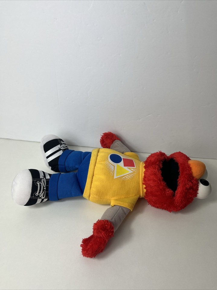 Playskool Sesame Street Elmo SHAPES COLORS Learning Plush Doll Talking ...