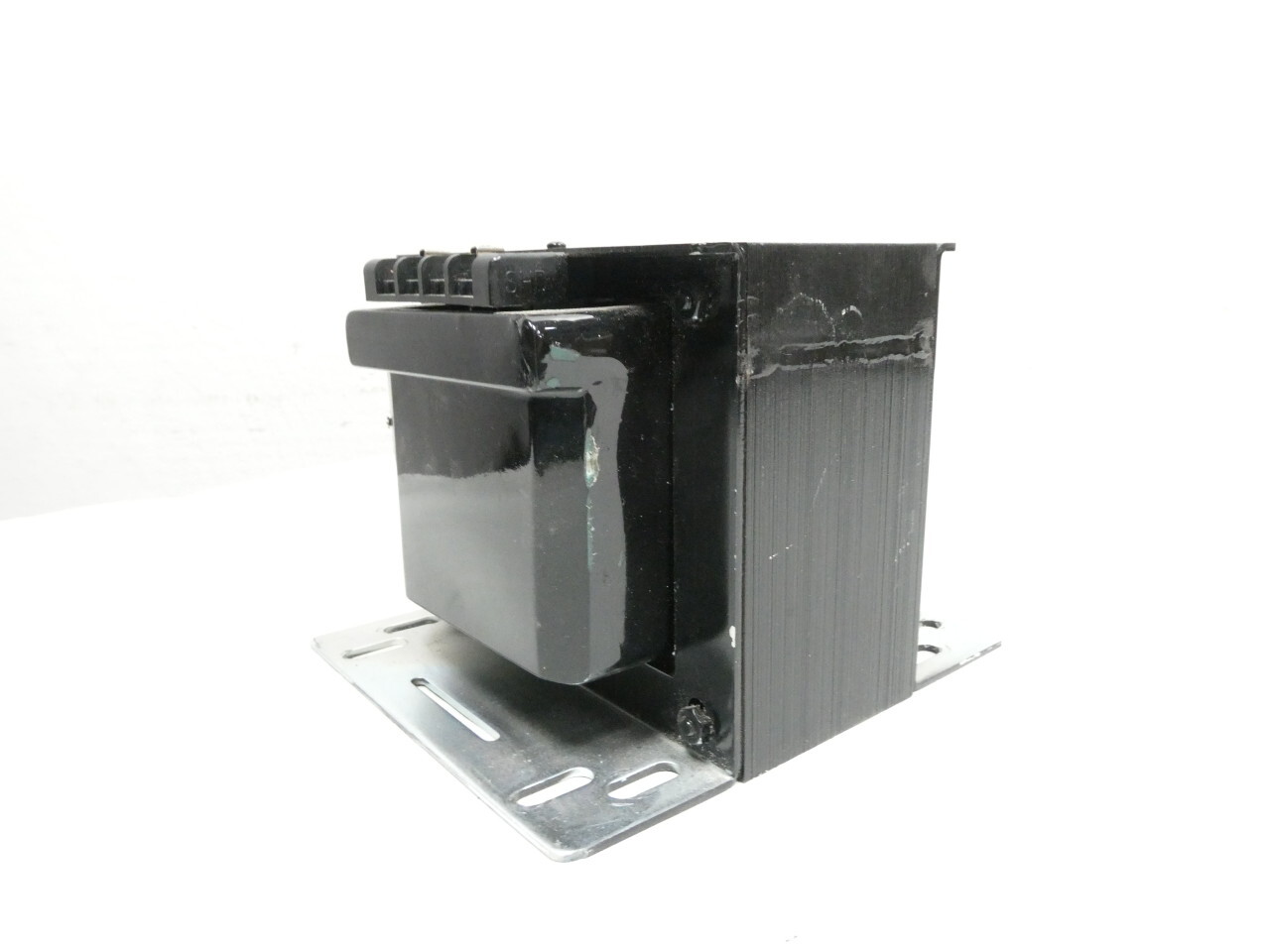 Emerson E1000 Sola / Hevi Duty Transformer 1 KVA SBE 105 for sale ...