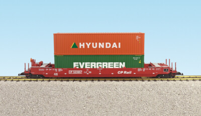 USA TRAINS INTERMODAL FLAT CAR with CONTAINERS - R17123 CP Rail Red #2 ...