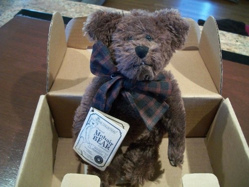 Boyds Bears *Reagan V. Bearington*, Mohair Bear, Mint in Box, hang tag ...