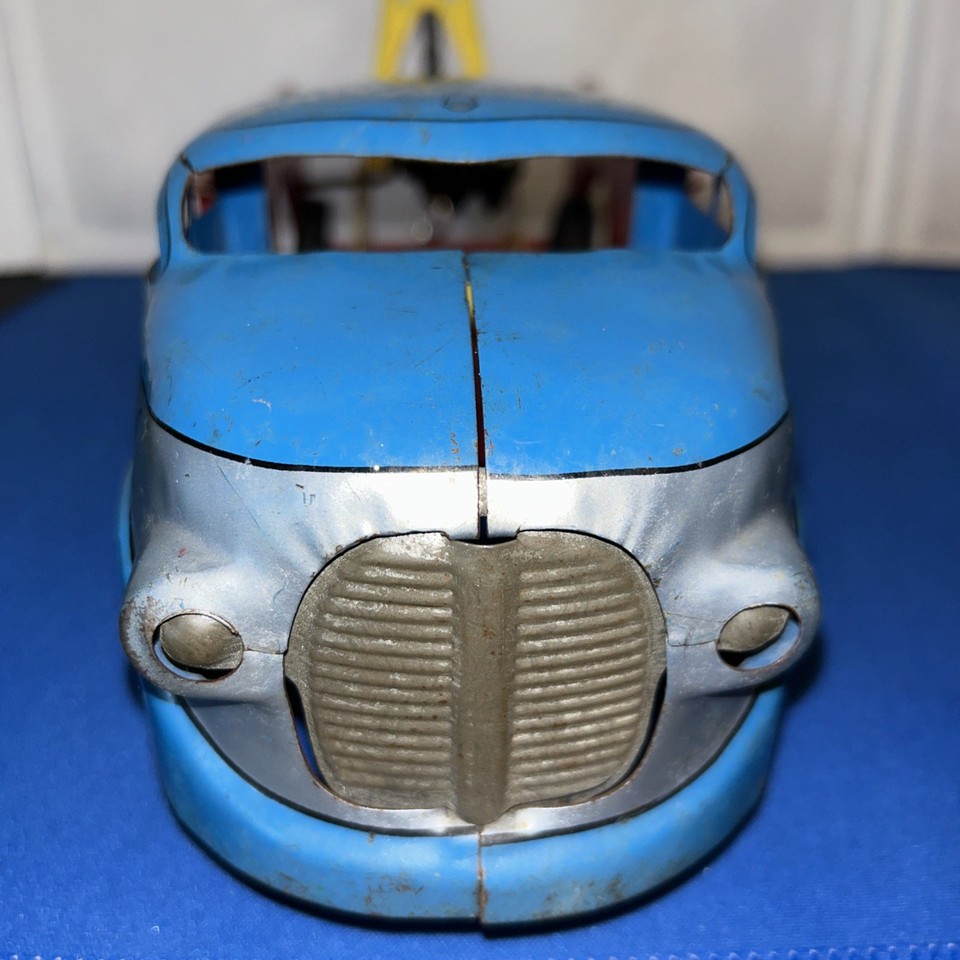 Vintage 1930'S Wyandotte Pressed Steel Toy Service Car Tow Truck Towing ...