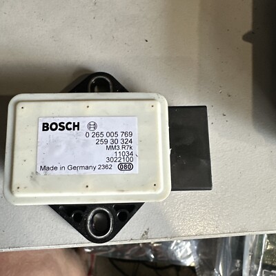 VE WM Statesman Commodore SV6 SS Calais YAW rate module sensor 25930324 ...