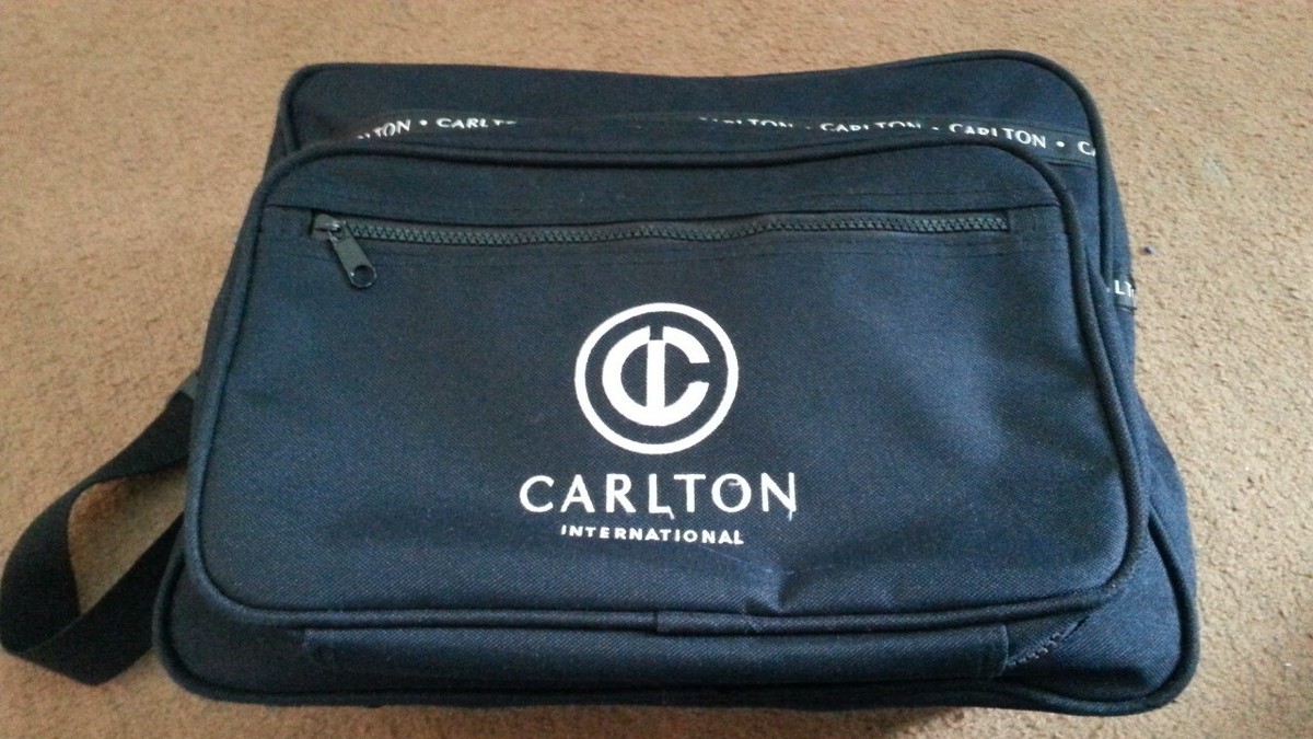 Carlton Bags Logo