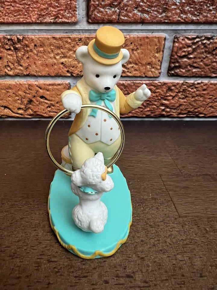 Avon Fine Collectibles 1993 Magnificent Circus Bears PIERRE THE ...