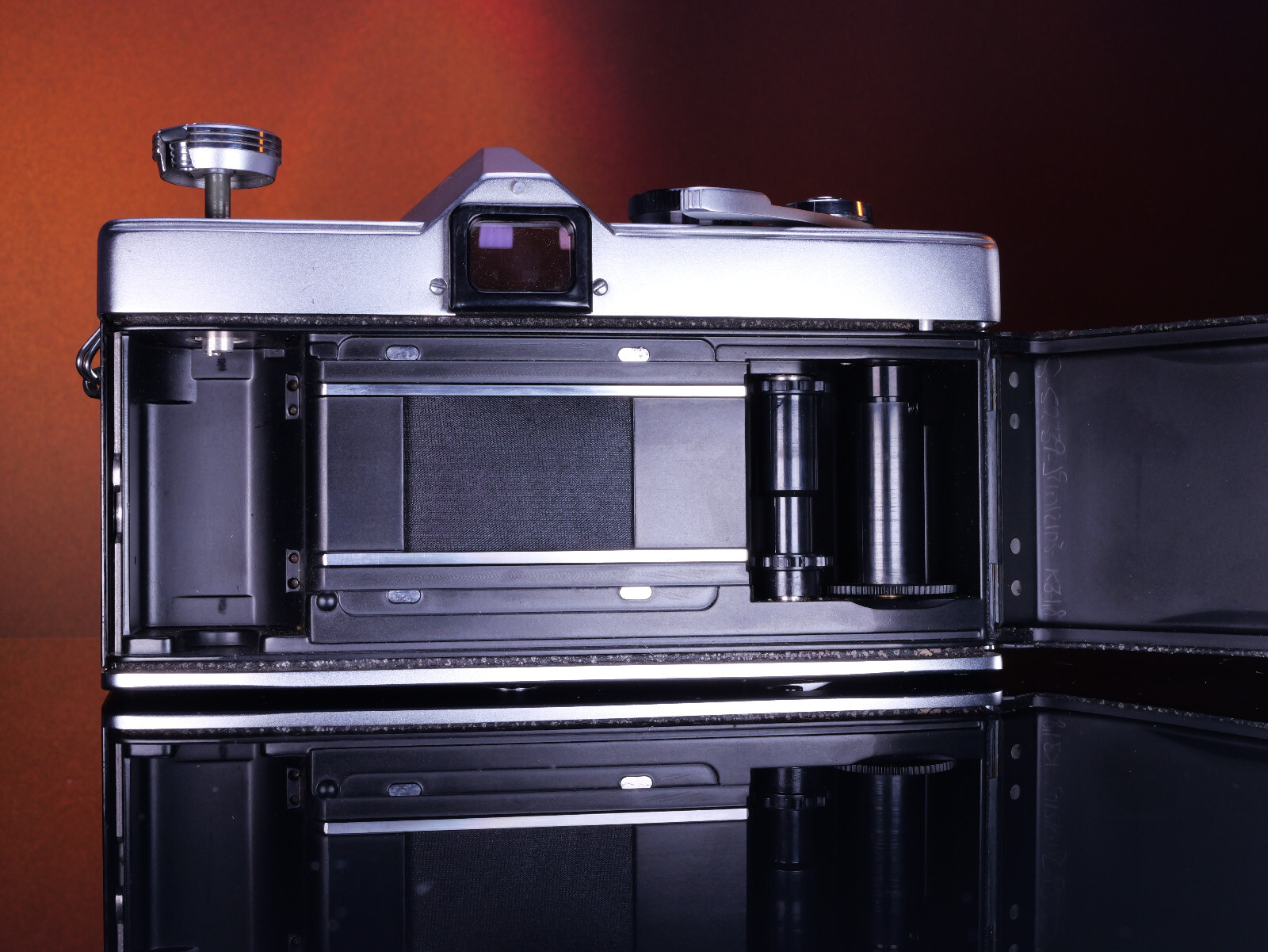 Minolta SR-1 35mm Film Camera with Minolta MC Rokkor-PF 55mm F1.8 Lens ...