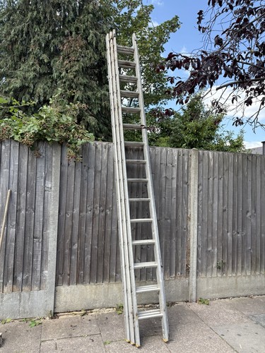 Aluminium Heavy Duty Triple Extension Ladder 3 X 15 Rung | eBay UK