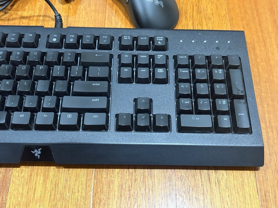 Razer Cynosa Chroma Keyboard & DeathAdder Essential Mouse Set -Tested ...