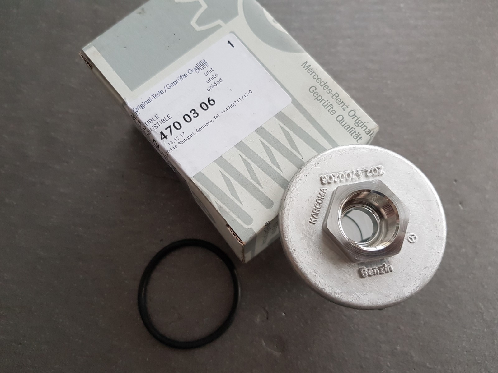 Genuine Mercedes-Benz W202 C208 fuel tank filter A2024700306 Benzin ...