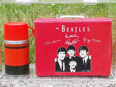 RARE BEATLES SIGNATURE RED 60's NEMS VINYL LUNCH BOX WITH ADDED THERMOS ...