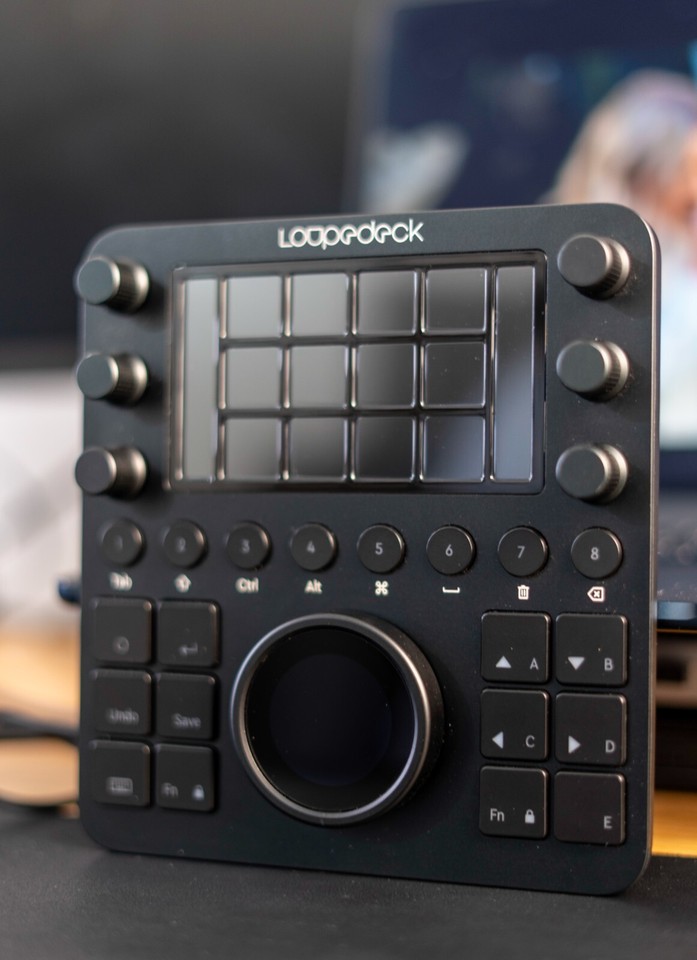 Loupedeck CT - Pro LCD Editing Tool/Keypad for Wacom, Video,Photo MINT ...