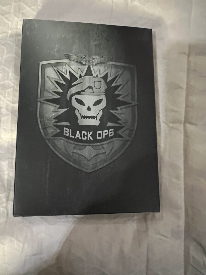 Call of Duty Black Ops Prestige Hardened Limited Edition Pin Skull ...