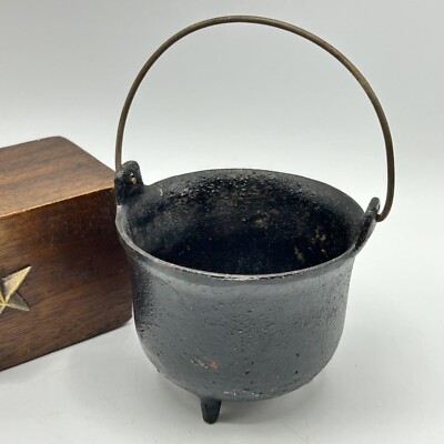 Vtg Small Cast Iron Cauldron Smelting Pot Stamped 213 3 toed feet 3.25 ...