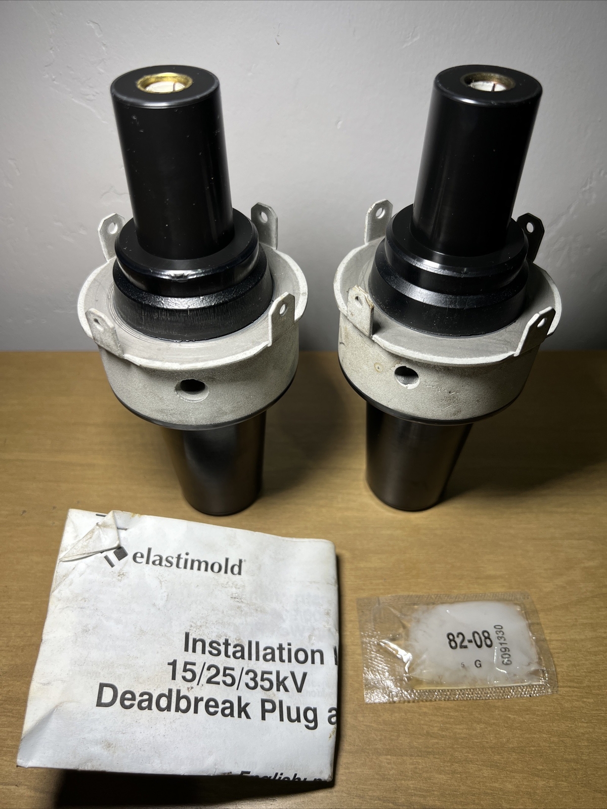 2 PACK NEW ELASTIMOLD K650RTP 600/200 Tap Plug K650 | eBay