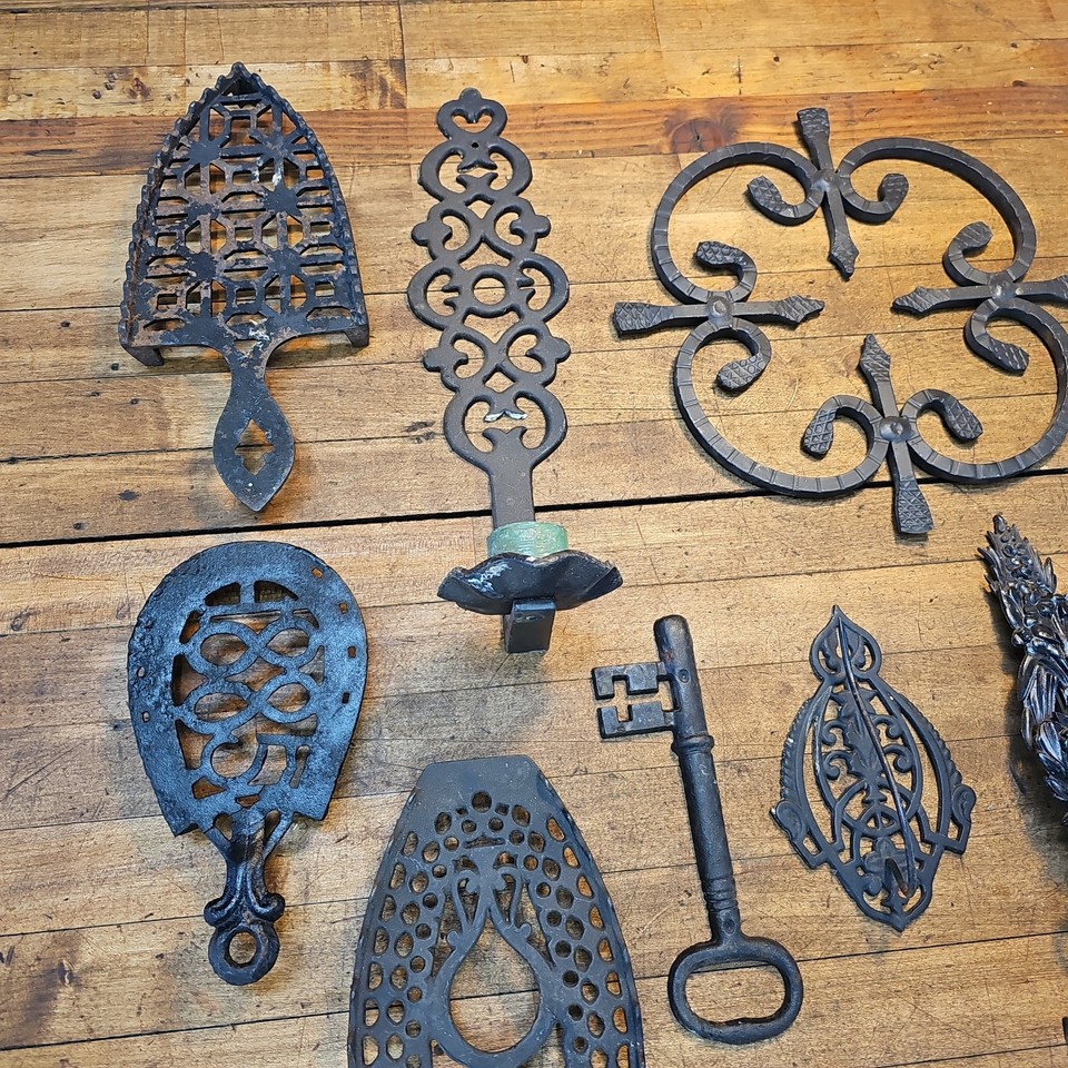 Antique Cast Iron Trivets LOT Wrought Iron Footed Trivets & RETRO Metal ...