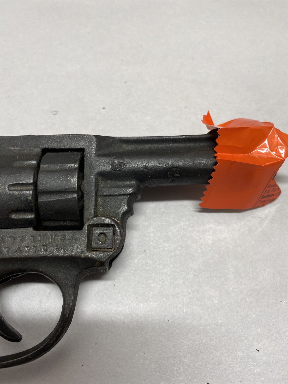 1937 TOY CAP CAST IRON TOY GUN PERSUADER BY KENTON RED JEWEL RARE | eBay