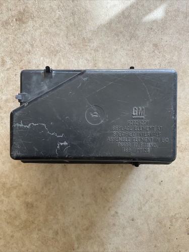 HOLDEN COMMODORE VN VP V6 UPPER AIR INTAKE BOX # 92025271 | eBay Australia