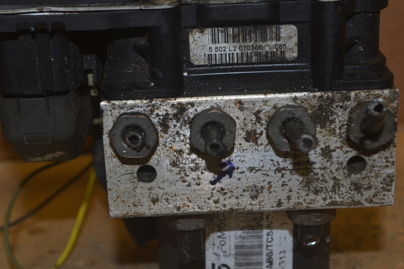 2008 Ford Taurus ABS Pump Control OEM 9G132C405A Module 732-14E1 | eBay