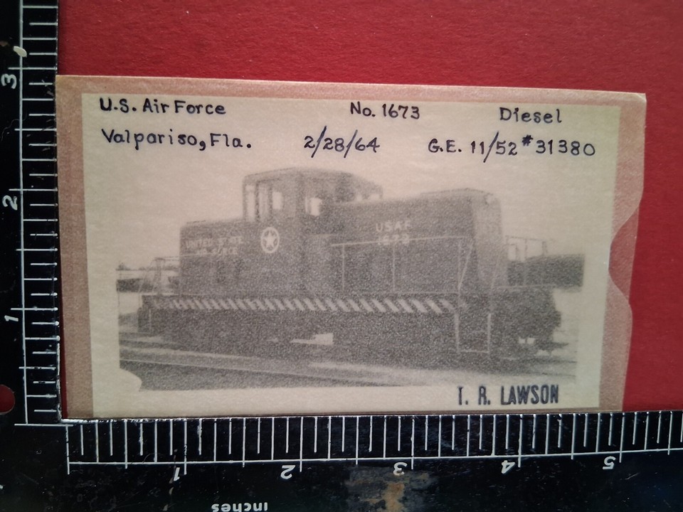 U.S. AIR FORCE RAILROAD DIESEL LOCOMOTIVE 1673 ORIG PHOTO VALPARISO ...