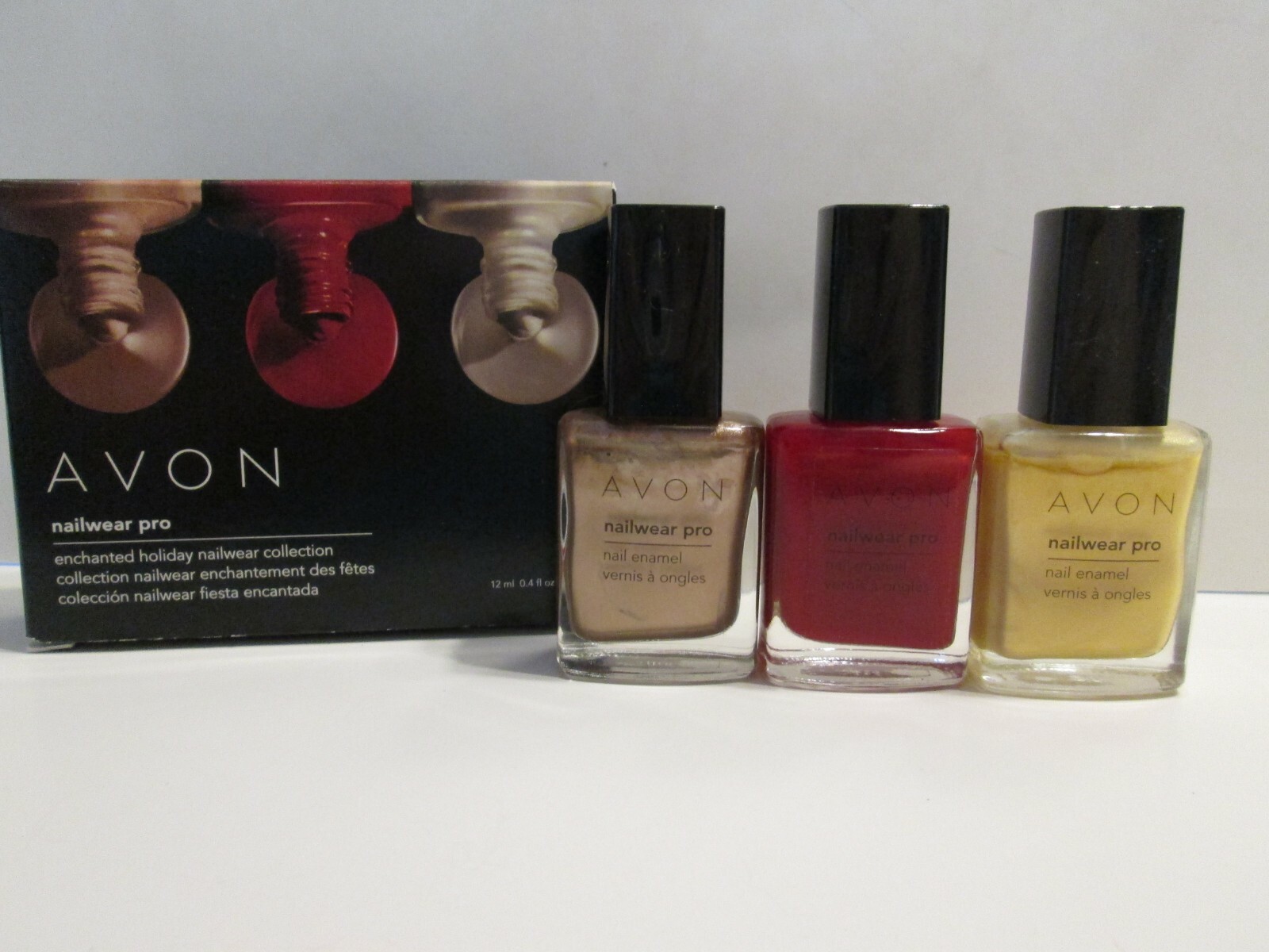 AVON NAILWEAR PRO DELUXE SHINE POLISH COLLECTION VENUS PALE GOLD REAL ...