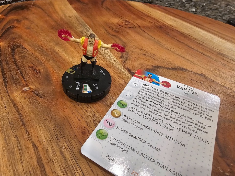 FE03 VARTOX - 052 - Super Rare - DC's Superman and Wonder Woman ...