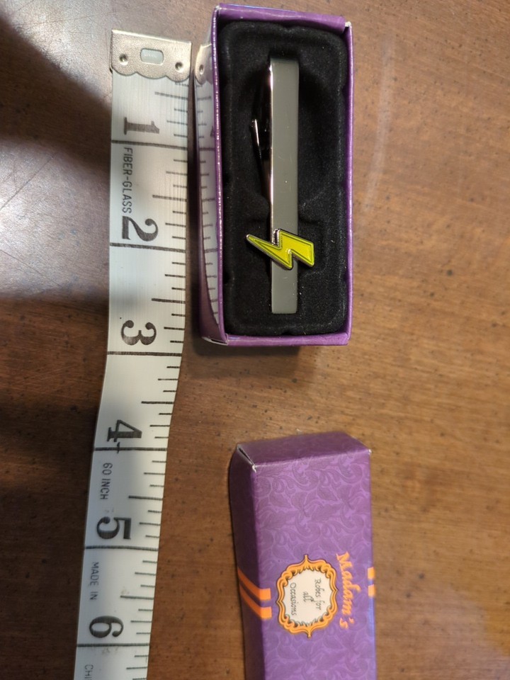 Harry Potter Tie Tack Pin Geek Gear Brand New In Box Lightning Bolt | eBay