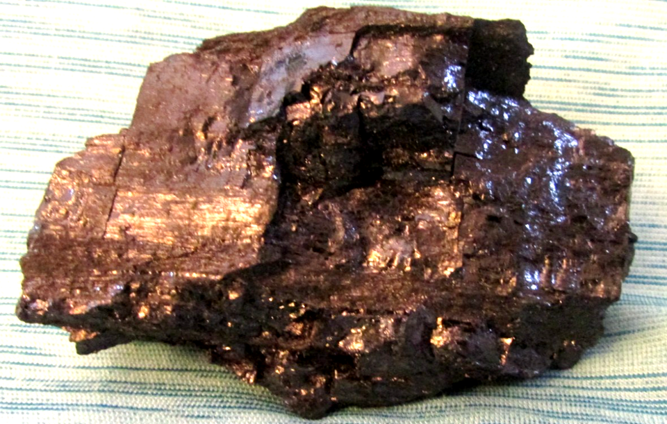 Lump of Pennsylvania Anthracite coal 2.8 oz. with Red Bag Great Gag ...